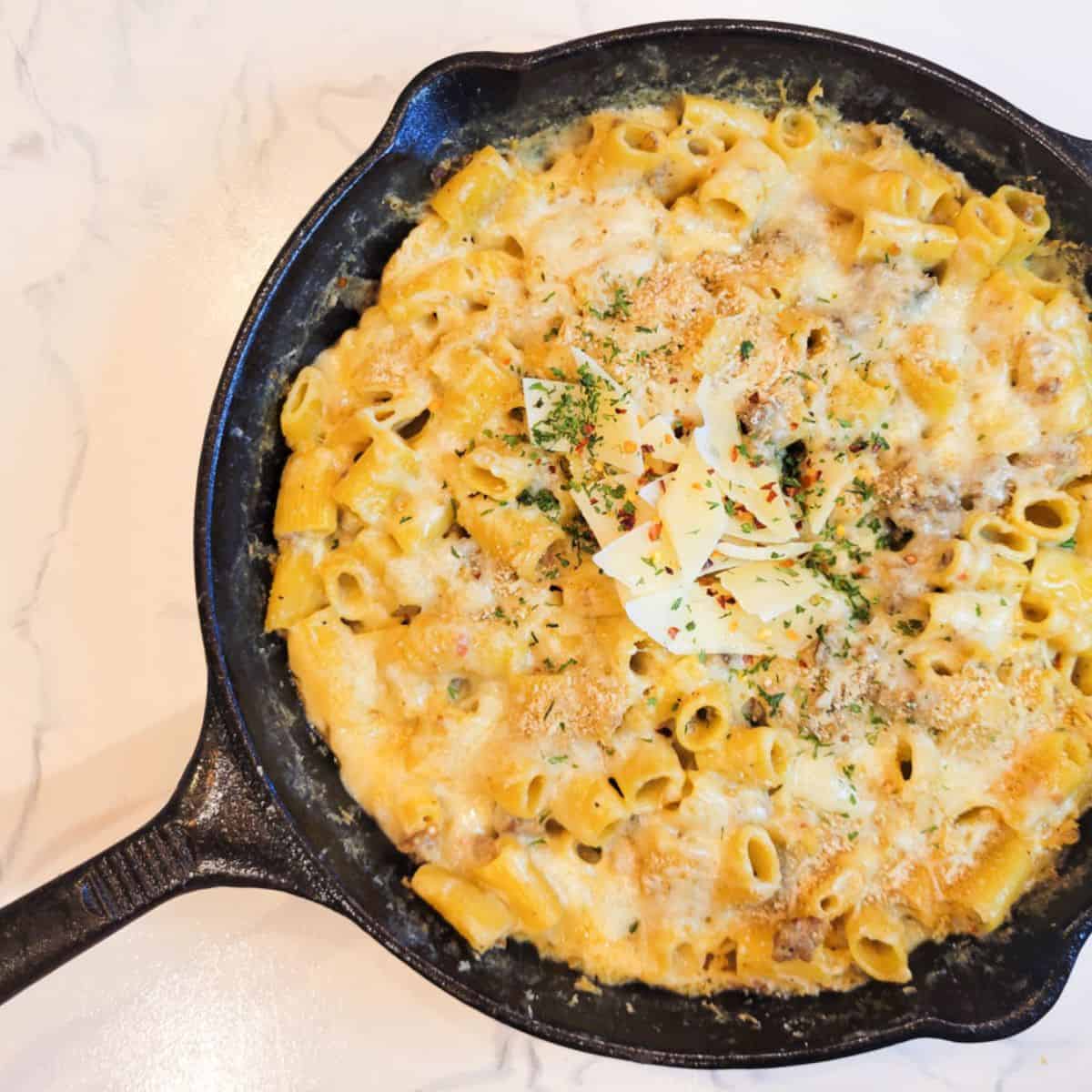 One Pot Rigatoni Pasta With Spicy Italian Sausage - Parks Elevated Design